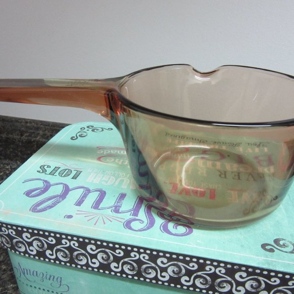 Corningware | Kitchen | Corningware Visions Line Pot With Pour Spout ...